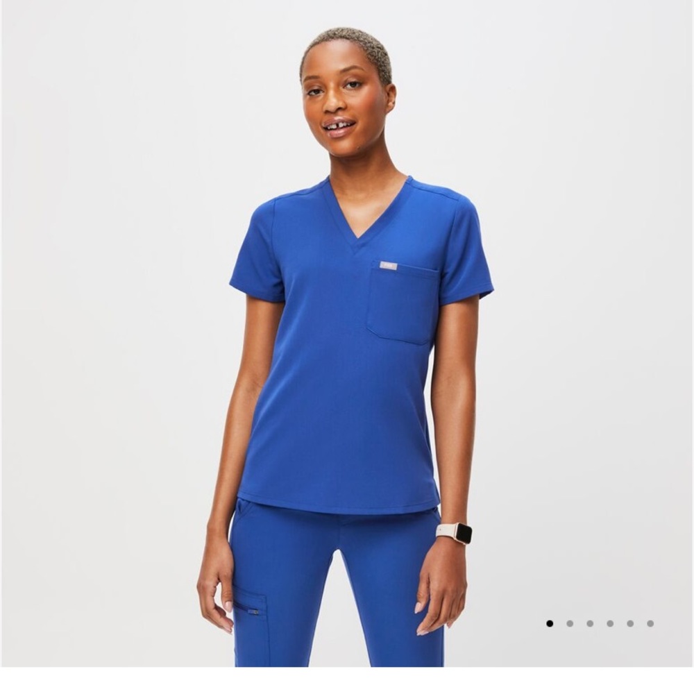 Figs Technical Collection Caterina One Pocket Top Siz… - Gem